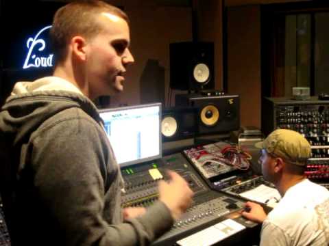 Dan bee-bopping and scatting all over the place (Asleep in the Machine ...