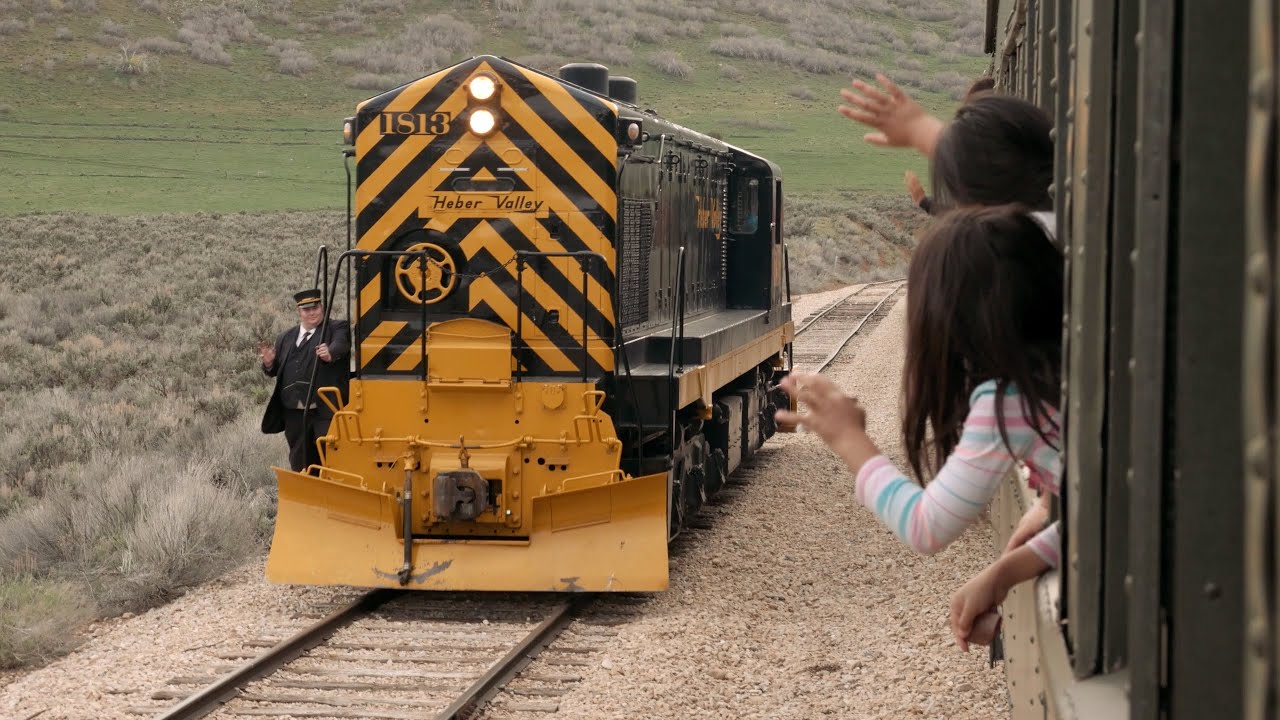 On the Train! (4k video) - YouTube