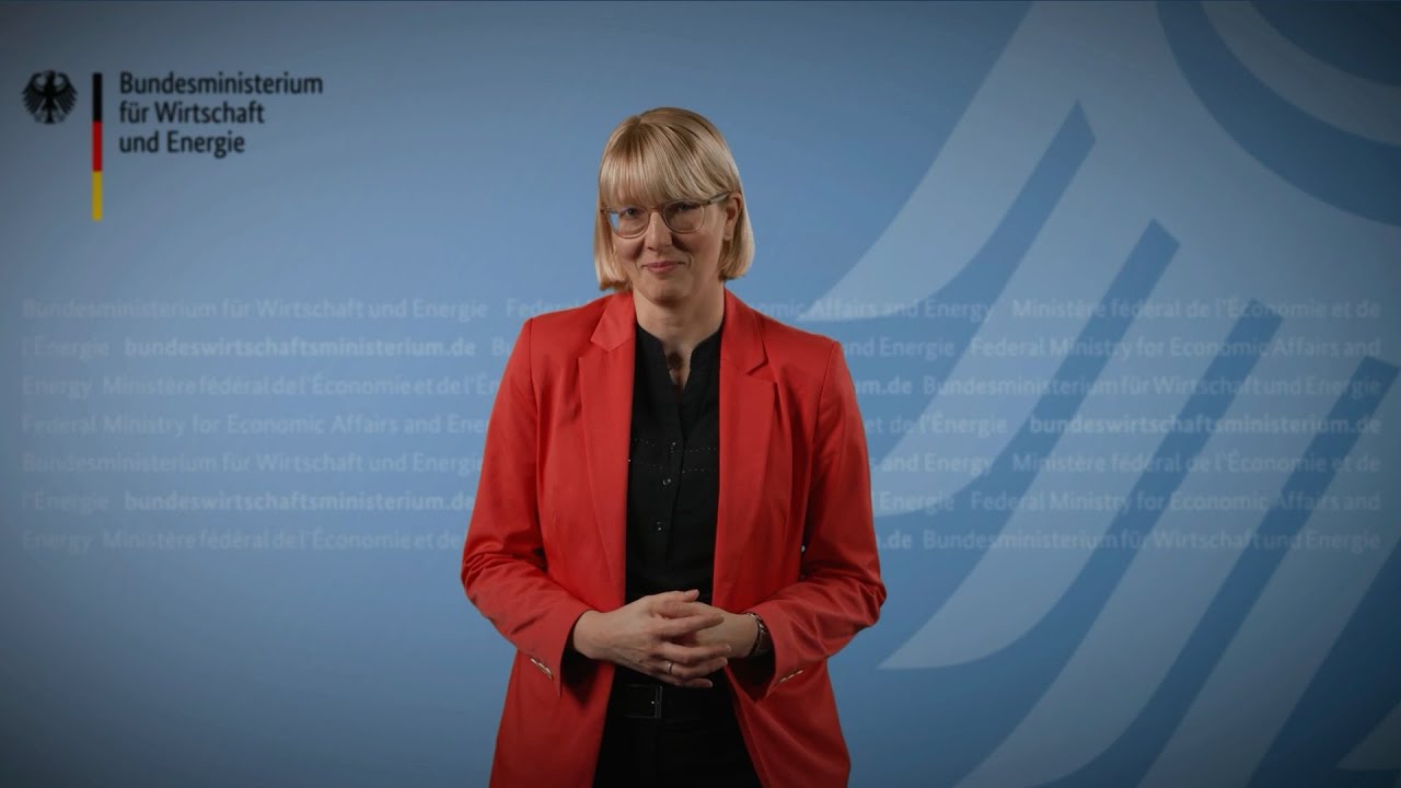 Grußbotschaft Dr. Beate Baron Abteilungsleiterin Industrie | BMWE - YouTube