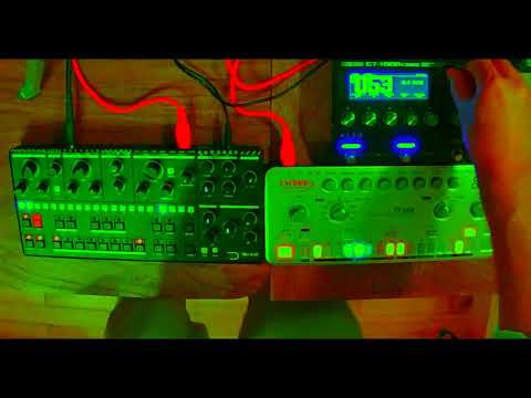 Christoph ChyllyG - Slovv Azyd (Norand Mono & Cyclone TT-606)