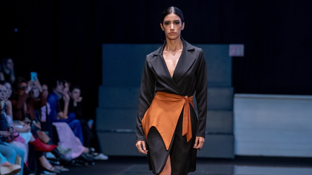 AMAD | Pasarela | Intermoda 81 - YouTube