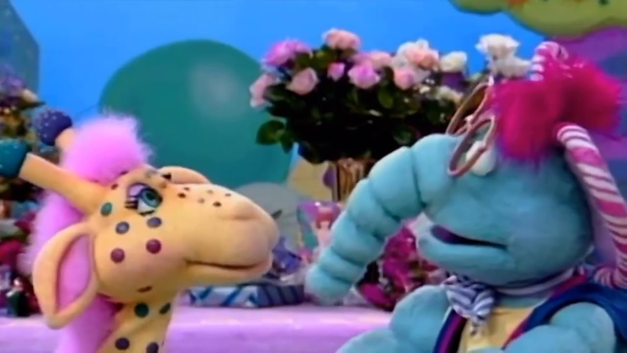 Puppet songs - the best friend song - YouTube