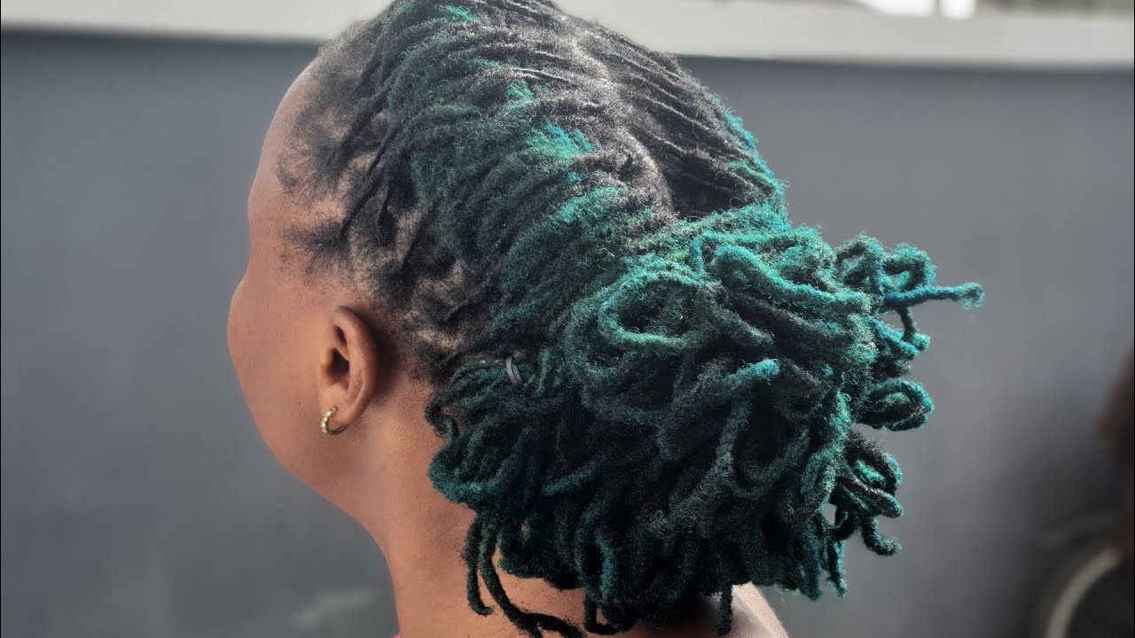 WEEKEND LOCS STYLE | LOCS RETWIST | DREADLOCK CENTRIC - YouTube