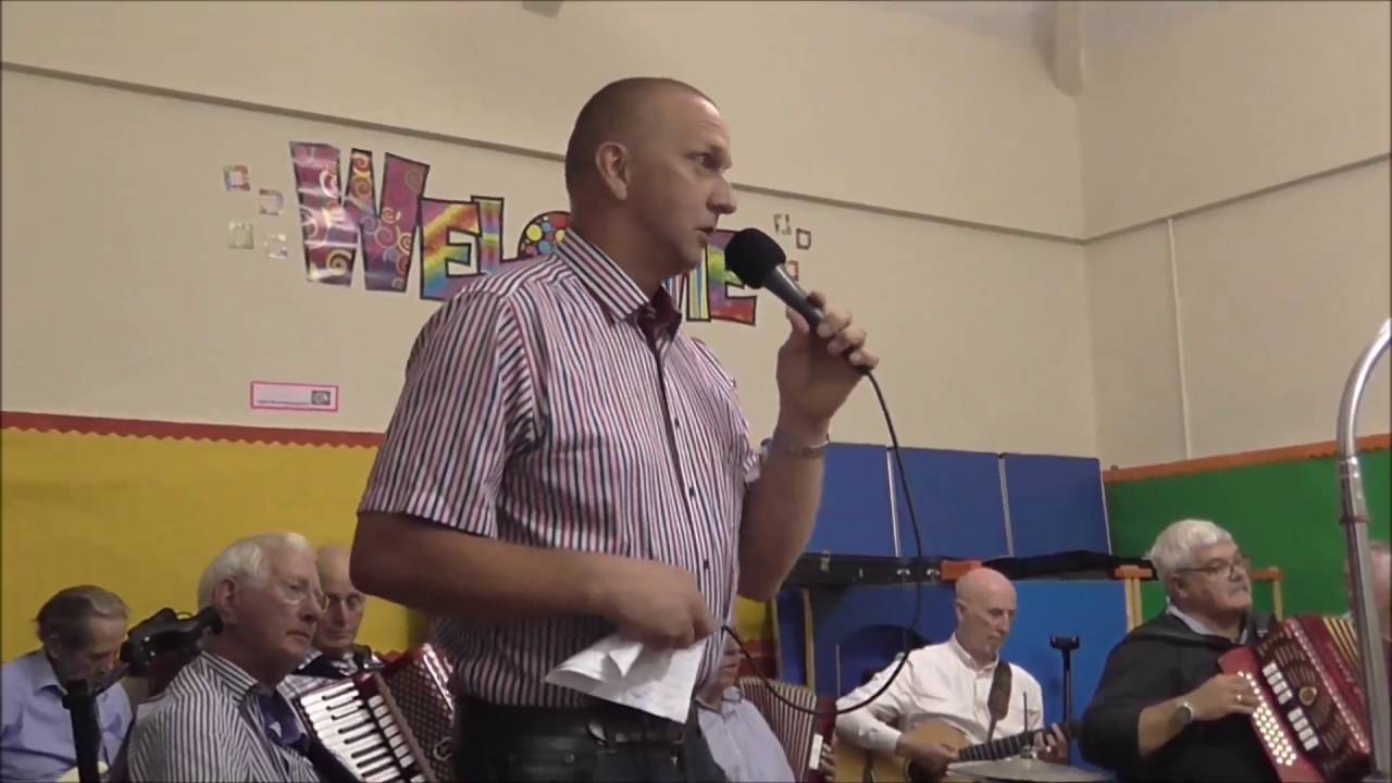 Kilmood Music Club { William Crilly / Help Me Make It Through } - YouTube