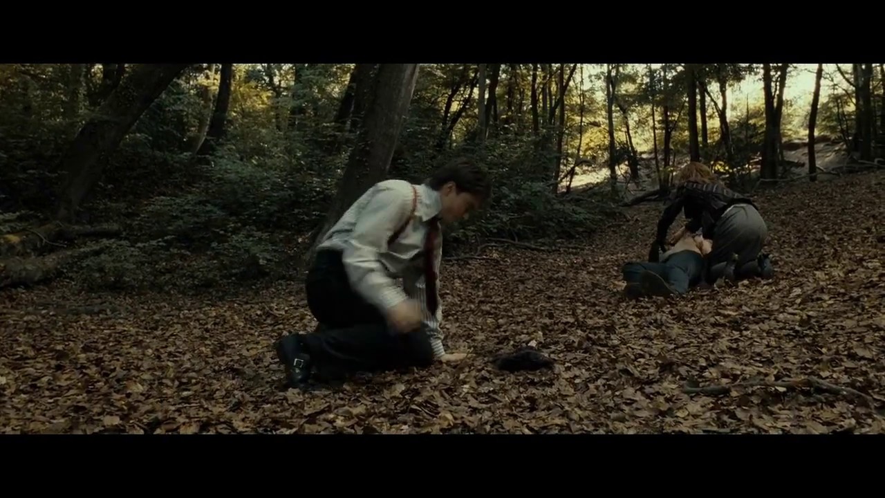 Pair 5. Camping - Harry Potter and the Deathly Hallows (Part 1) - YouTube