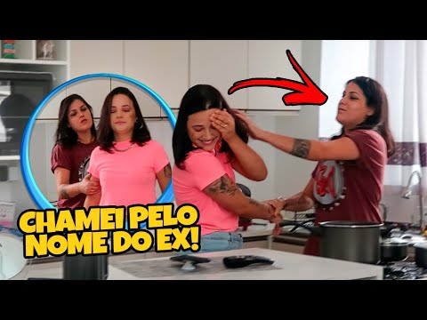 CHAMEI ELA PELO NOME DO MEU EX NAMORADO E ELA SURTOU DE RAIVA!!!