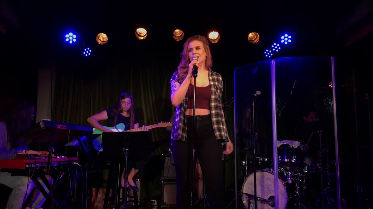Natalie Masini “ Something to Talk About “ Bonnie Raitt Rockwell Sings ...