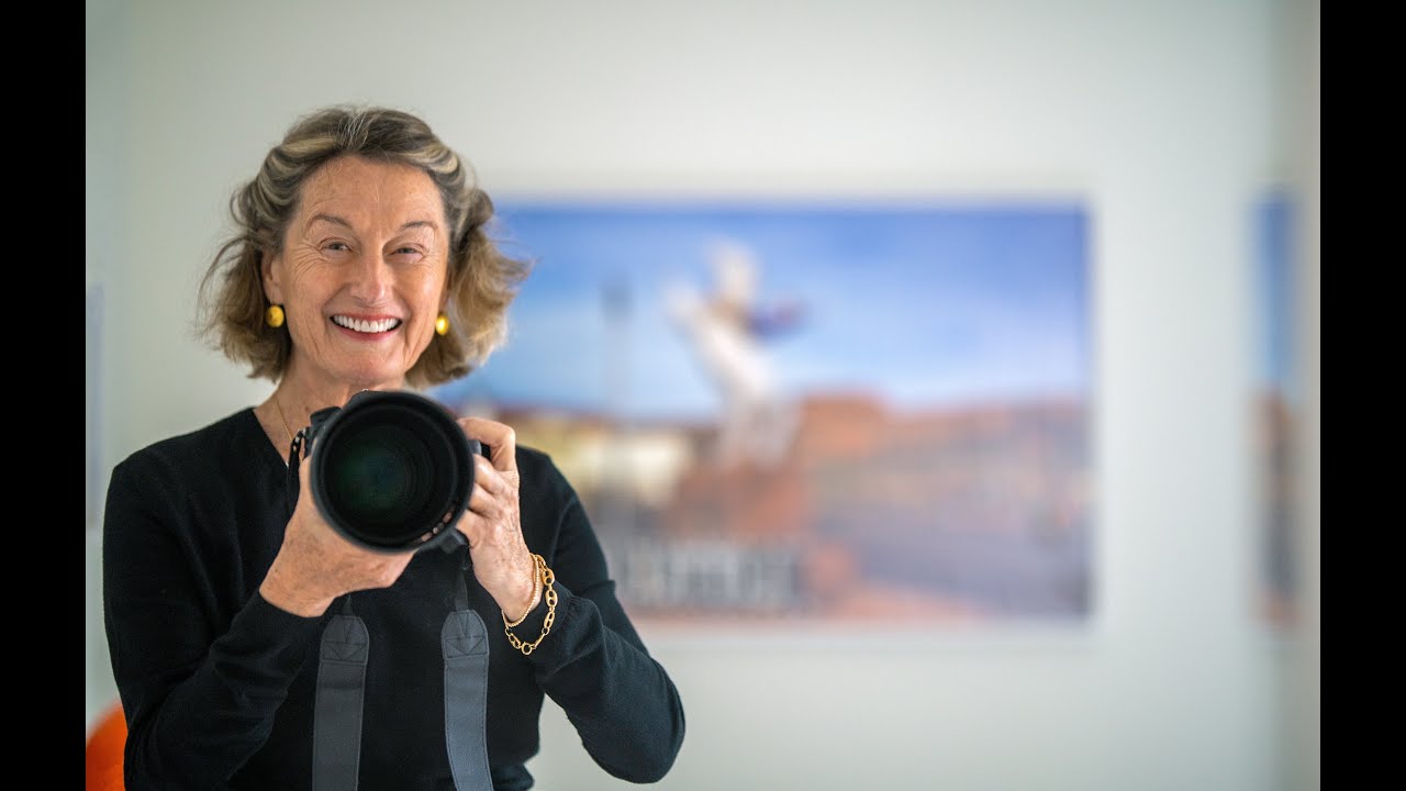 Exhibition Talk: Laura Wilson - YouTube