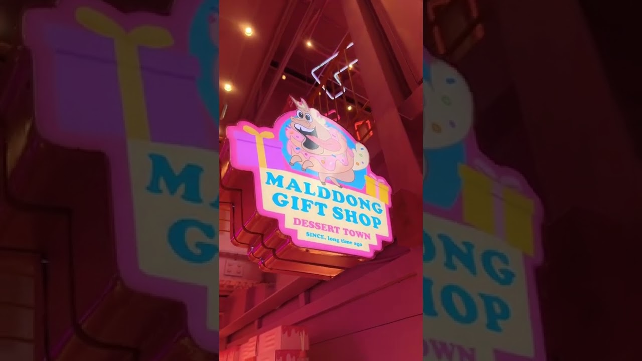 Nama tempatnya kafe tai kuda.. 💩💩.. (tenang nama tempatnya saja) - YouTube