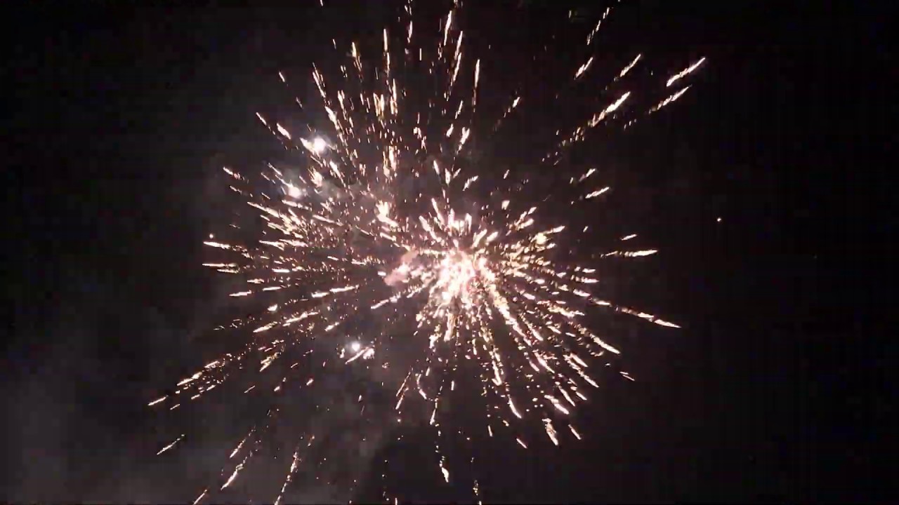 Pyro Alert 200g Pyro King Fireworks - YouTube