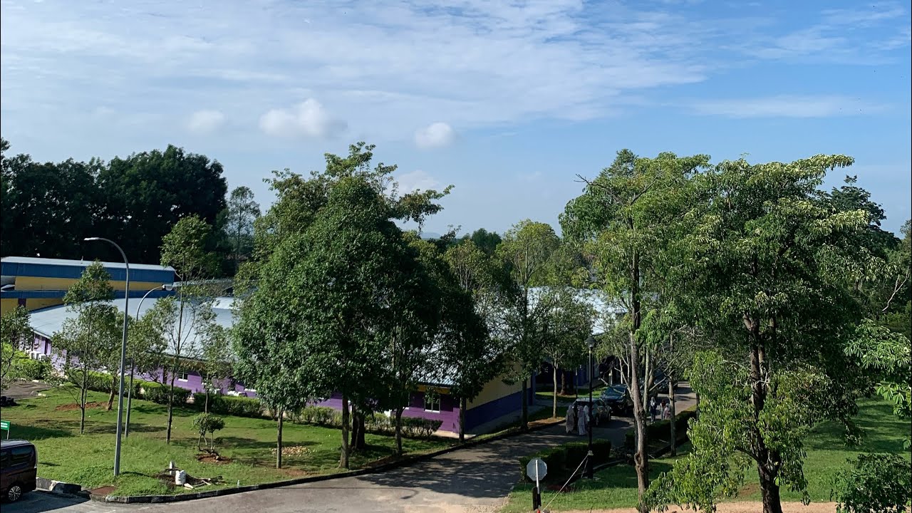 orientation and first day in class at UiTM - YouTube