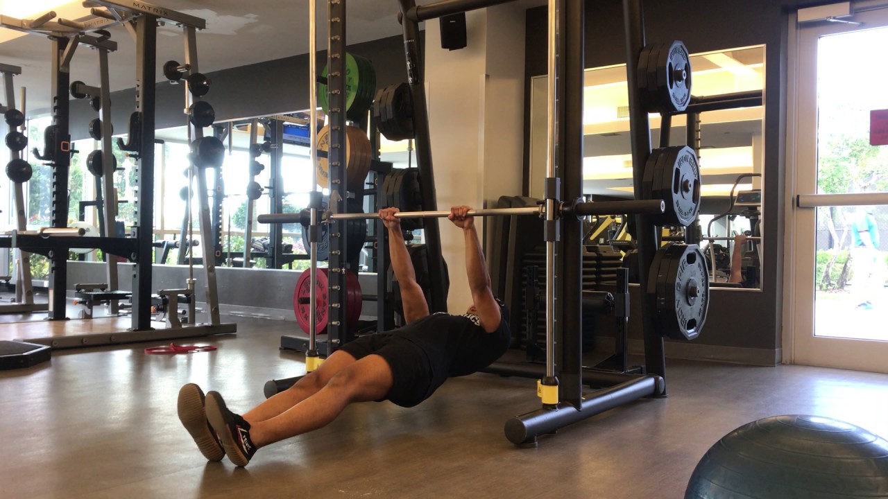 Inverted Row (Smith Machine) - YouTube