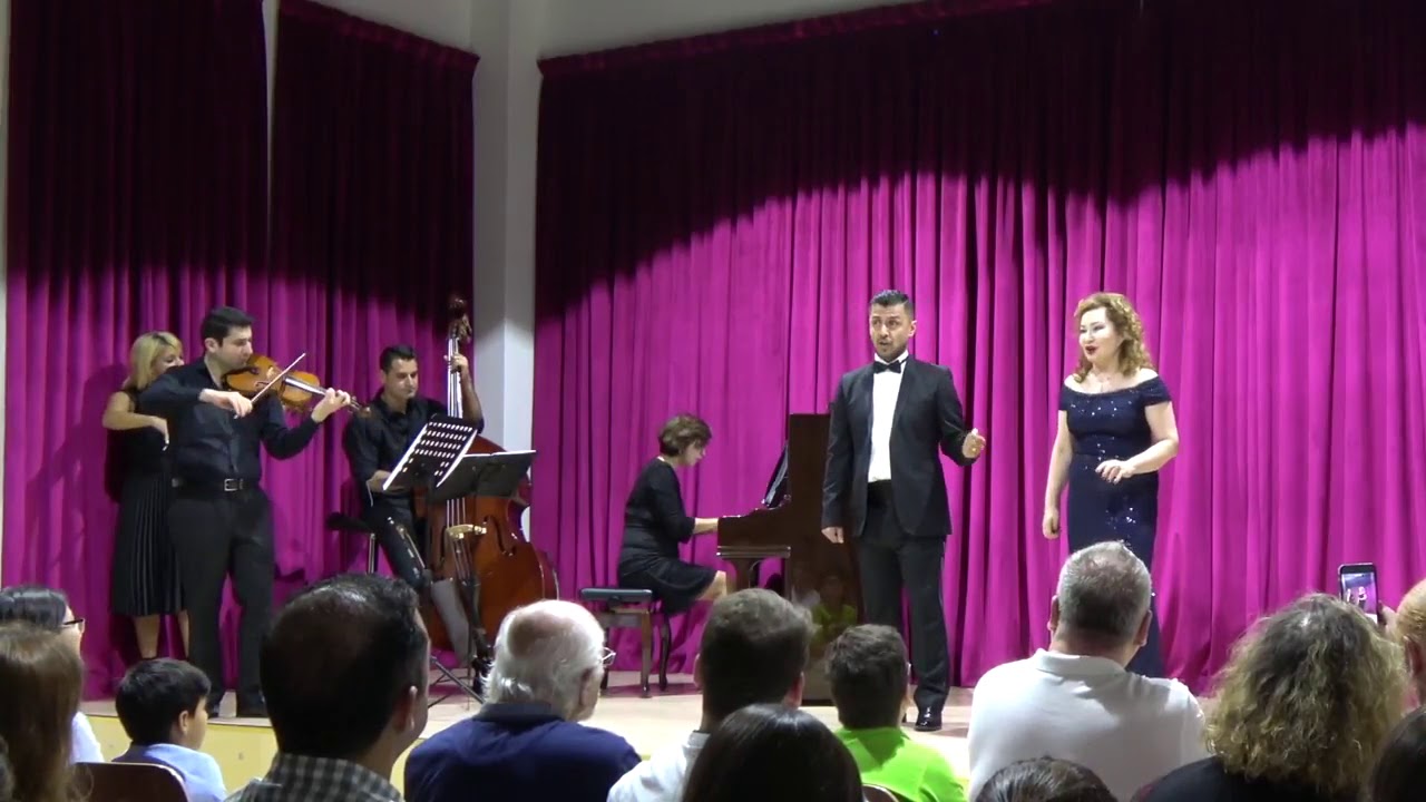 Male Opera Singer 3 - YouTube