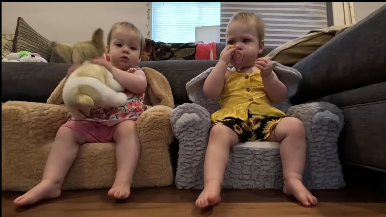 Good morning unboxing with the twins - YouTube