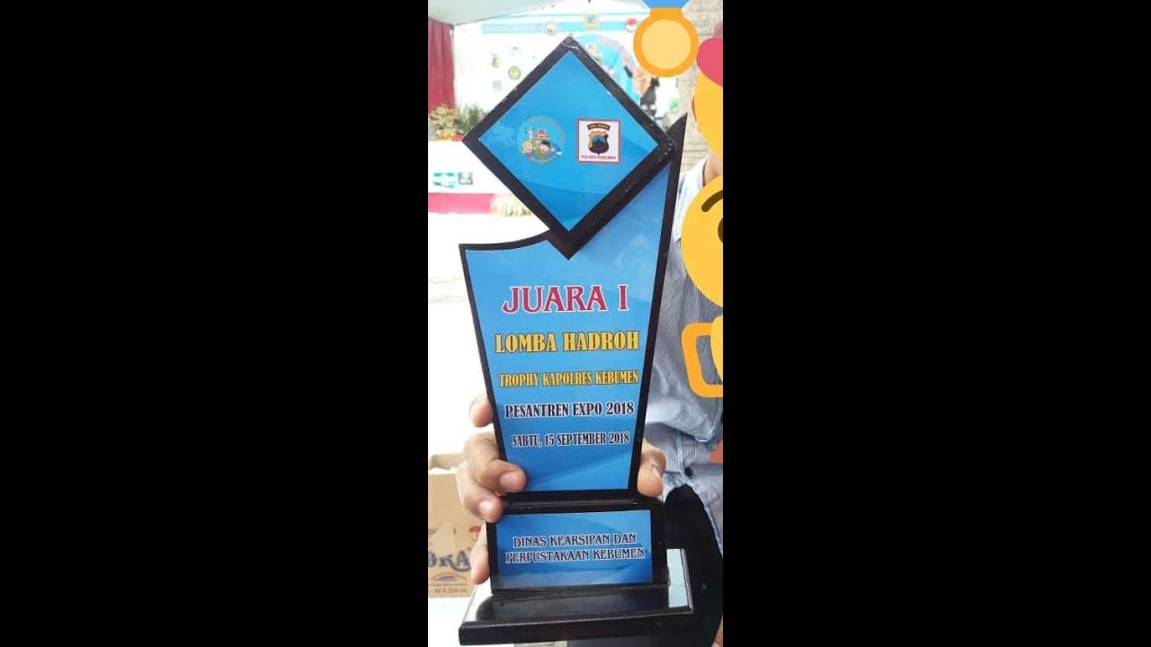 MTs Al Iman Bulus Purworejo Juara 1 Lomba Hadroh Pesantren Expo 2018 ...