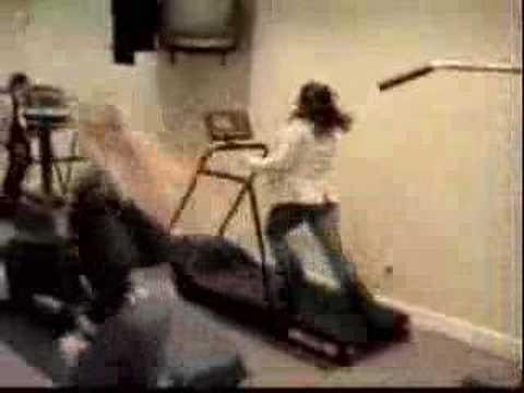 treadmill wipe out - YouTube