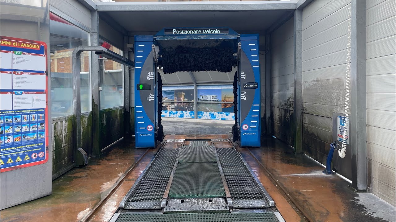 WashTec SoftCare² Pro SilverLight with Wabeg platform - YouTube