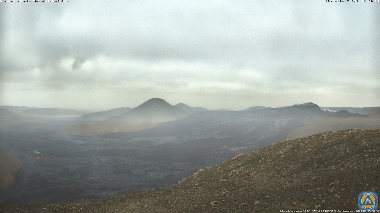 The Icelandic Volcano in Geldingadalir - Timelapse Meradalir SSW 15th ...