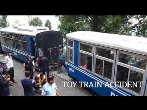 Darjeeling TOY TRAIN ACCIDENT | Exclusive TOY TRAIN Derailment ...