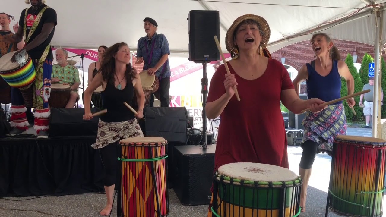 Seacoast West African Dance and Drum at the Kittery Block Party - YouTube