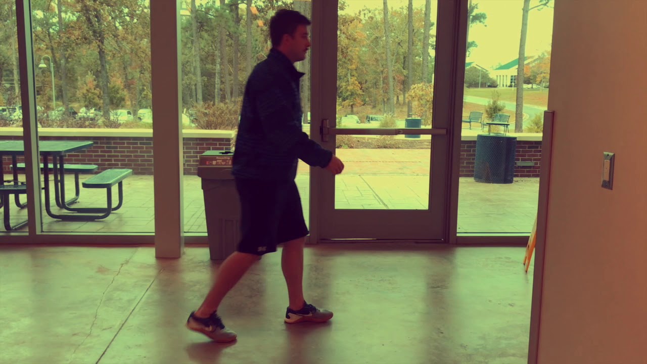 Methodist University Physical Therapy - Gait Deviations Lab - YouTube