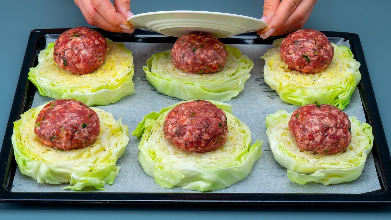 Este es un plato perfecto preparado con repollo y carne picada ...