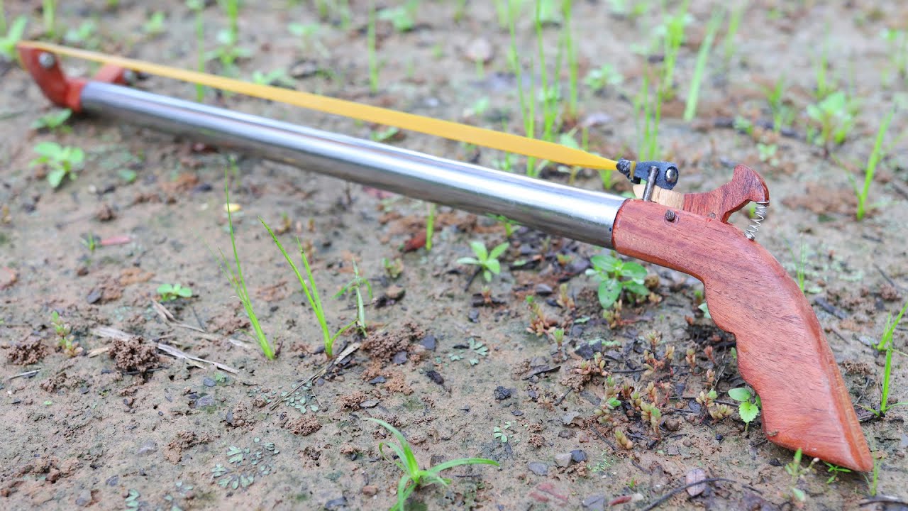 DIY Wooden Slingshot Gun With Iron Pipe - YouTube
