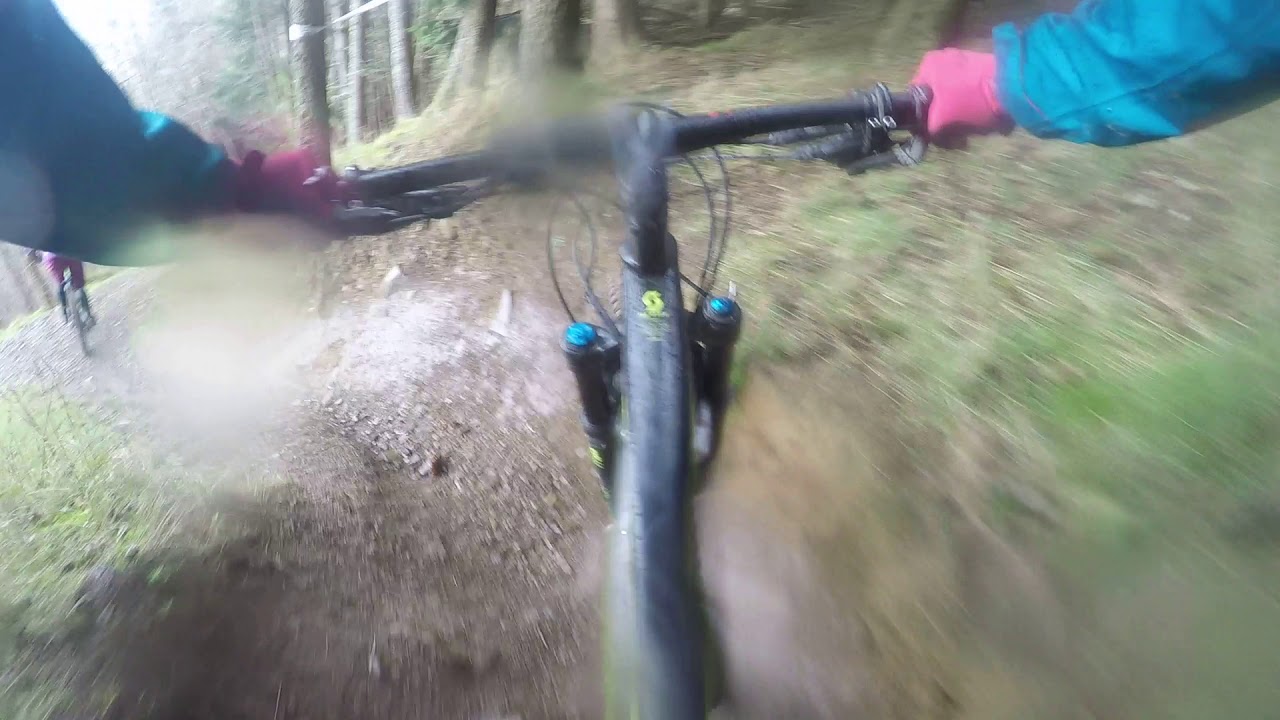 Innerleithen Cresta Run - YouTube