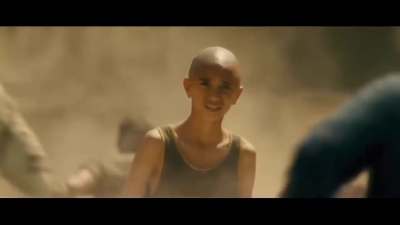 World War Z Jerusalem Fighting Scene [CLIP] - YouTube