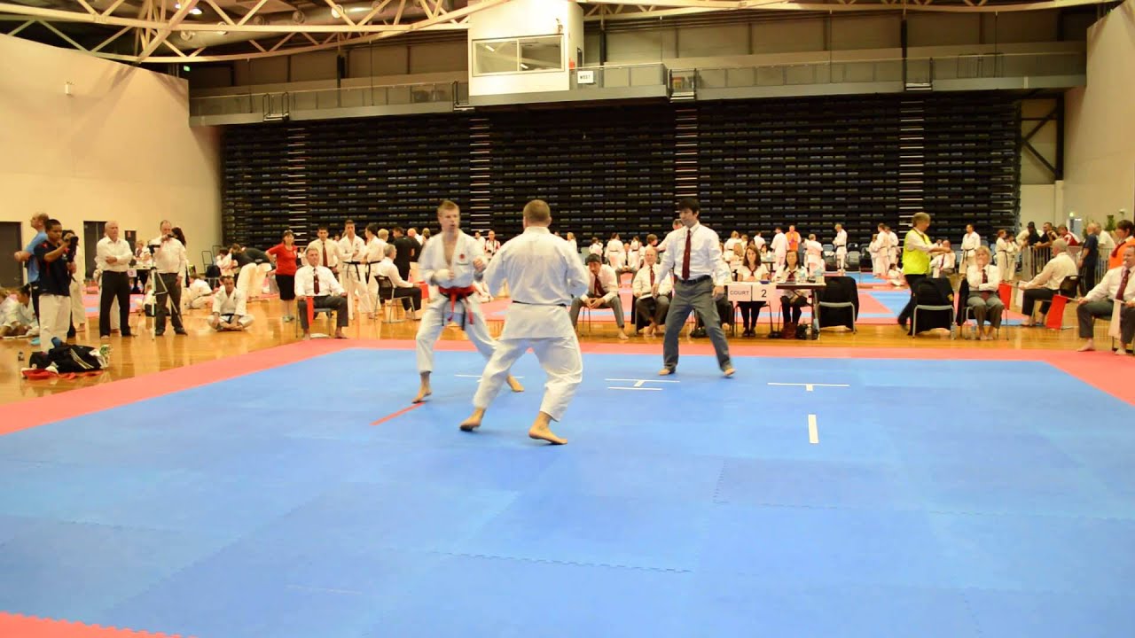 All JKA National Men's Final Kumite Competition - Match 12 - YouTube