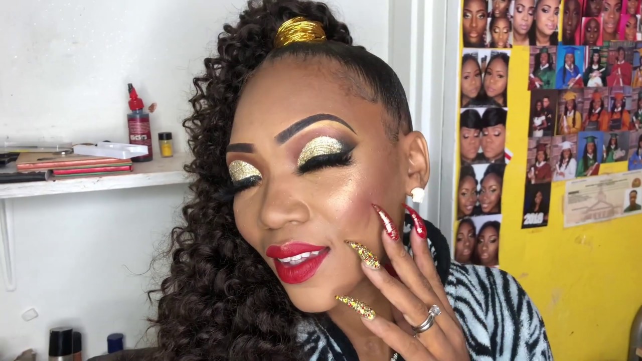 Easy Gold Glitter Cut Crease Make Up Tutorial - YouTube