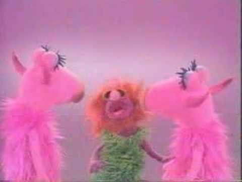 The Muppets Manama - YouTube