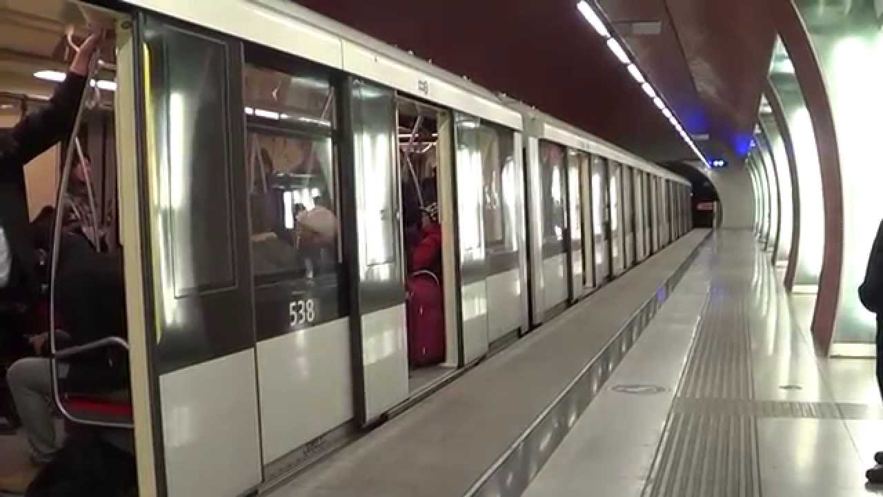 Budapest Metro M4 ( 4-es metró ): Rákóczi tér [1080p] - YouTube