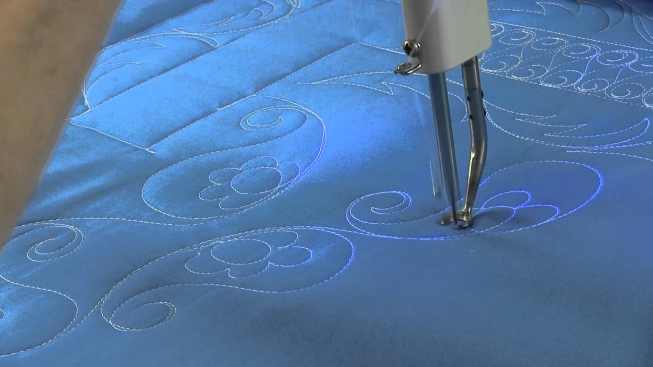 APQS Video Tutorial: Daisy Paisley Meander - YouTube