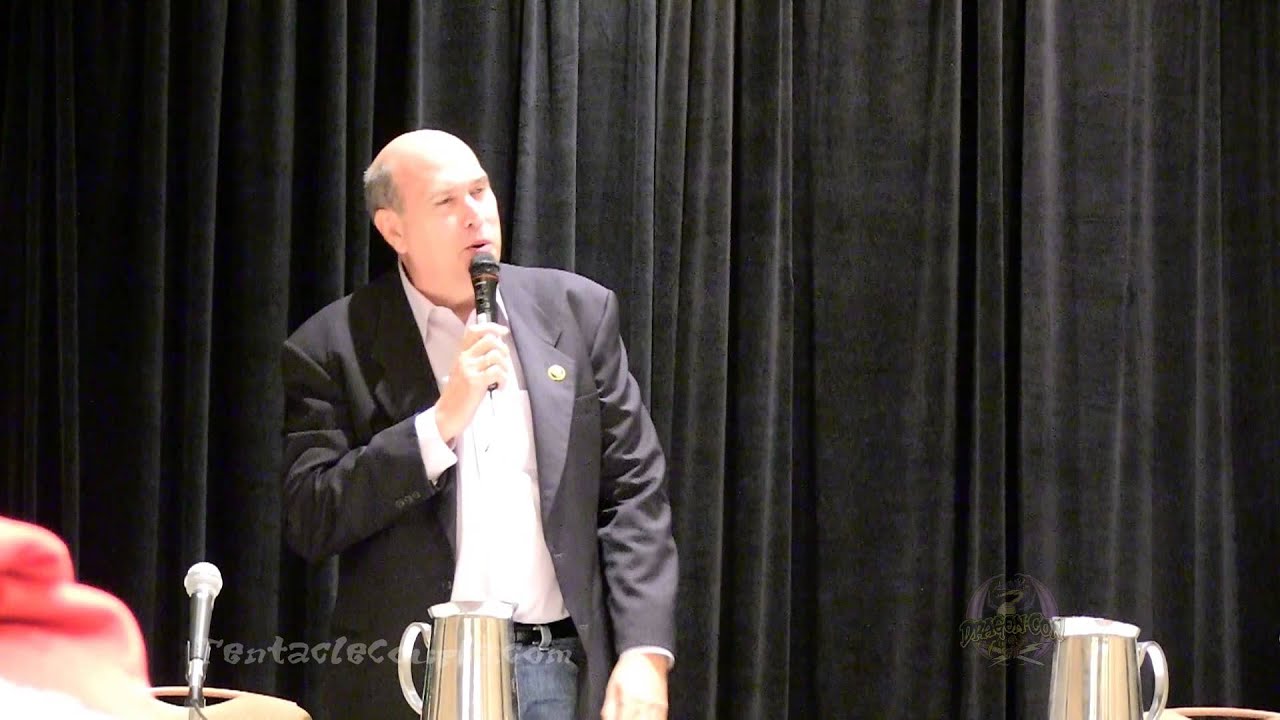 George Lowe (Dragon*Con 2012) - YouTube