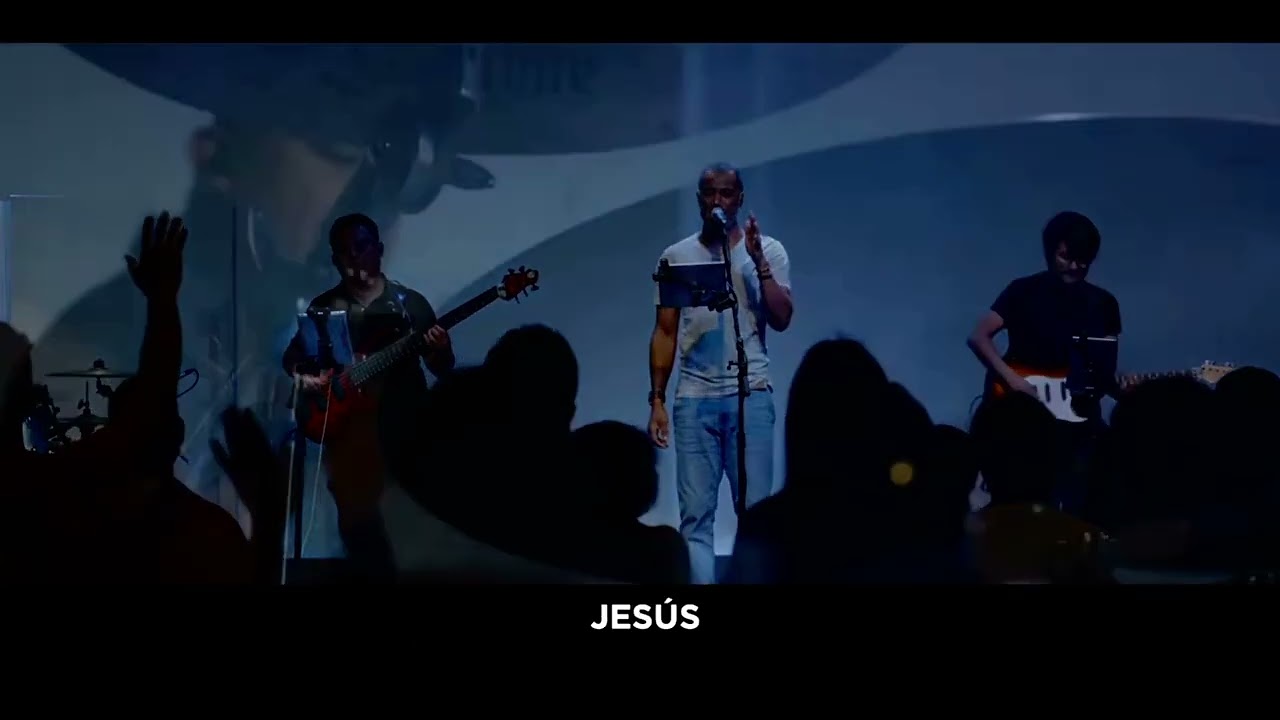 Cover - Poderoso para salvar (Hillsong) - YouTube