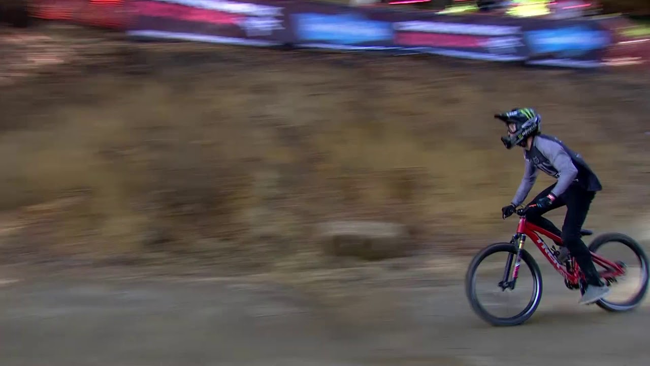 Brett Rheeder's 2015 Slopestyle in Memory of McGazza Run - Crankworx ...