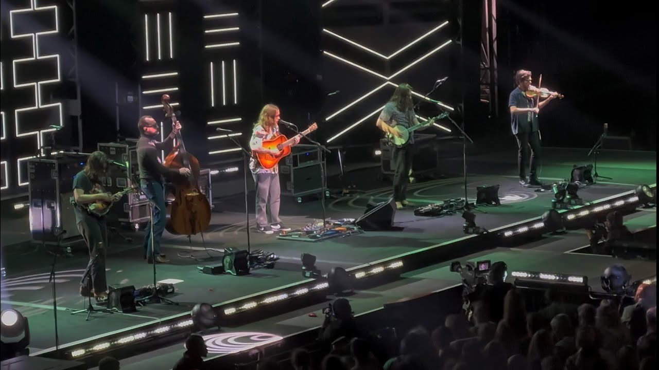 Billy Strings “Nothing’s Working” live State Farm Arena, Atlanta, GA 3. ...