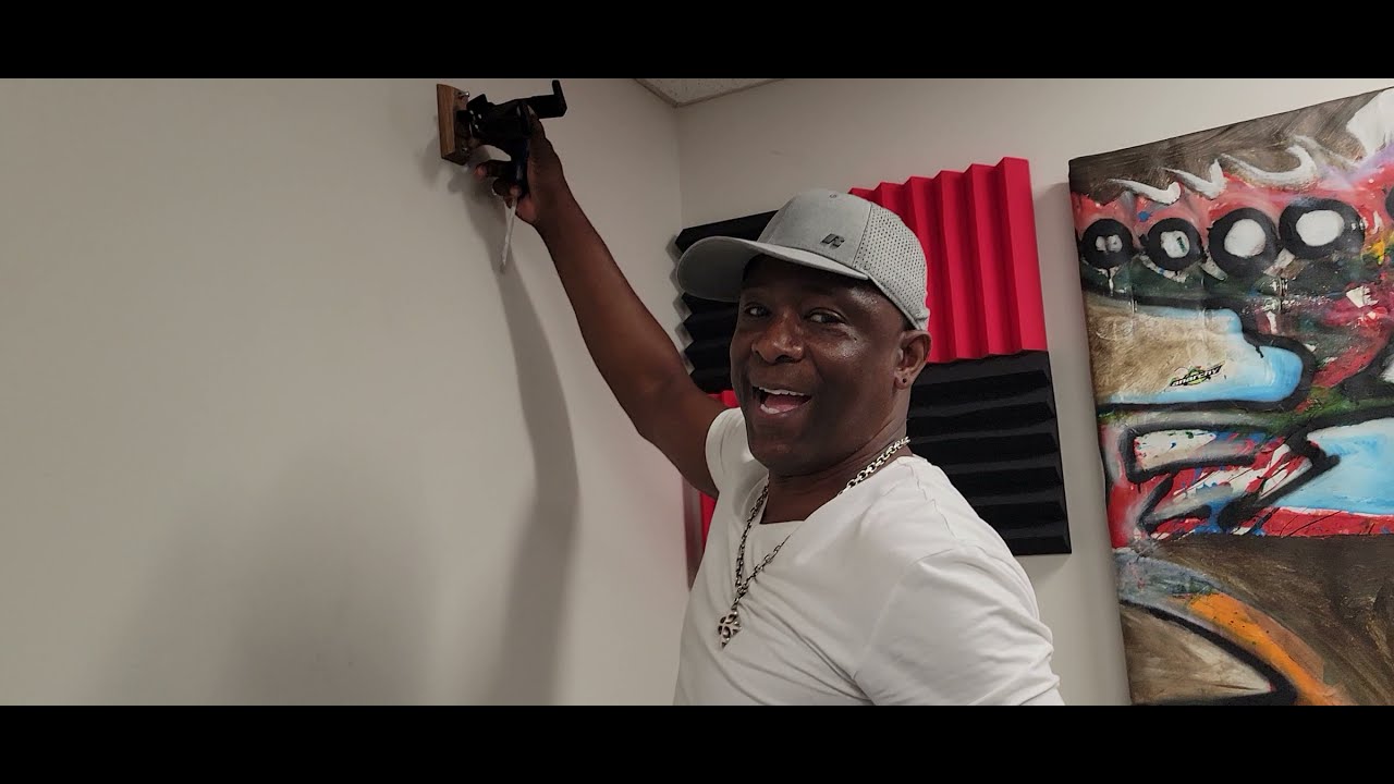 Hang and Bang - YouTube