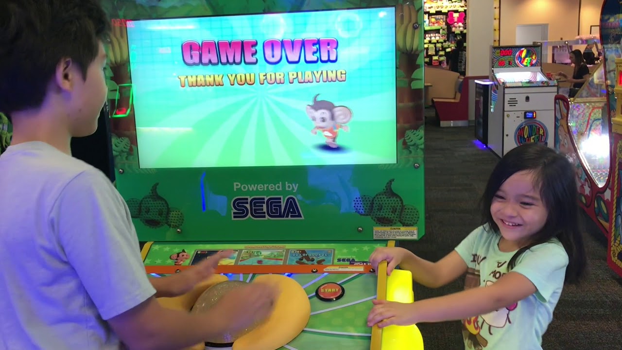 Chuck E Cheese Arcade Games - YouTube