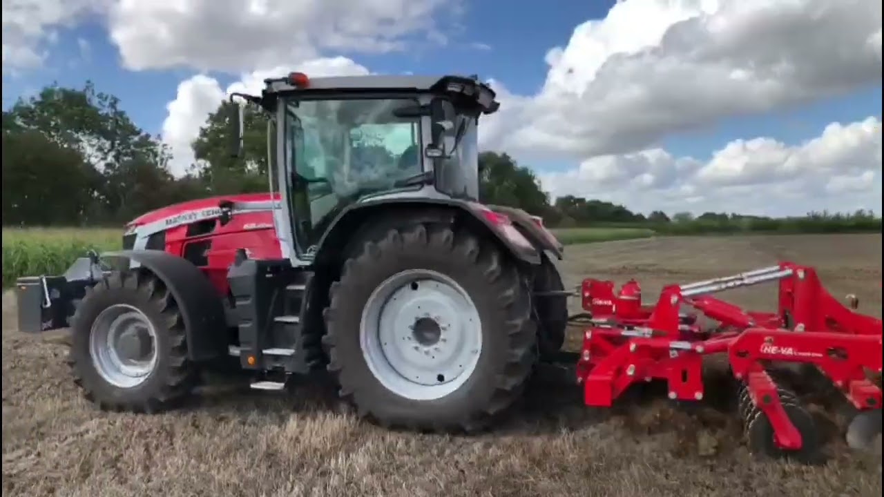 Massey Ferguson 8S.205 efficient (2) spec pulling HeVa combi-disc - YouTube