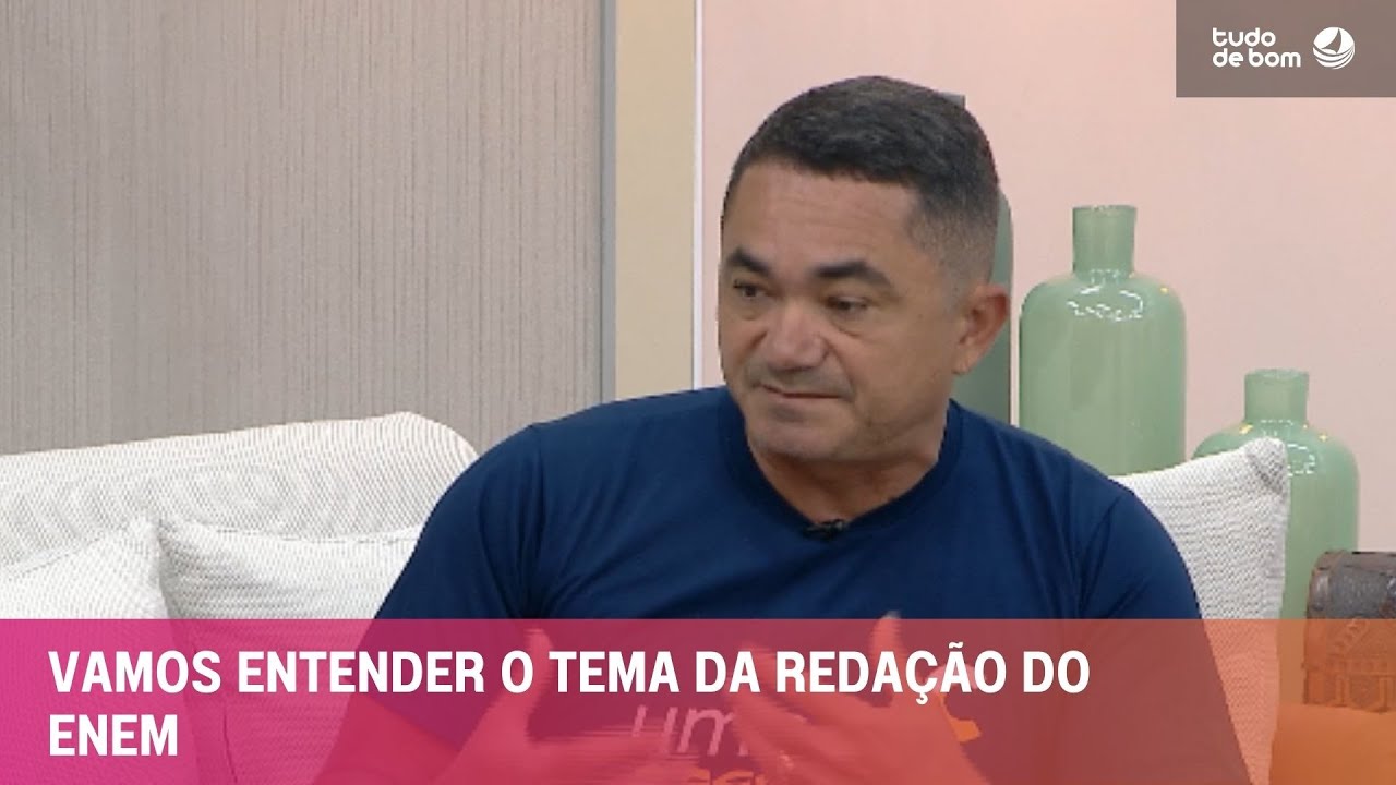 Professor Edson Carlos tira dúvidas sobre o tema da redação do Enem que ...
