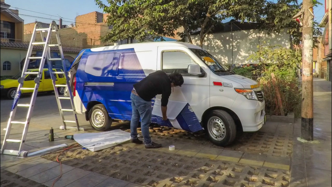 ROTULADO DE MINIVAN BAIC, ROTULOS EN MINIBUS - FORRADO DE COMBI ...