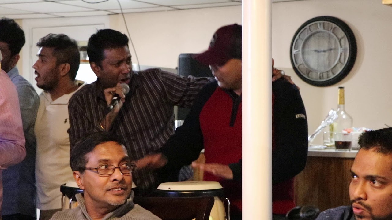 Mee wadayaki jeewithe - YouTube