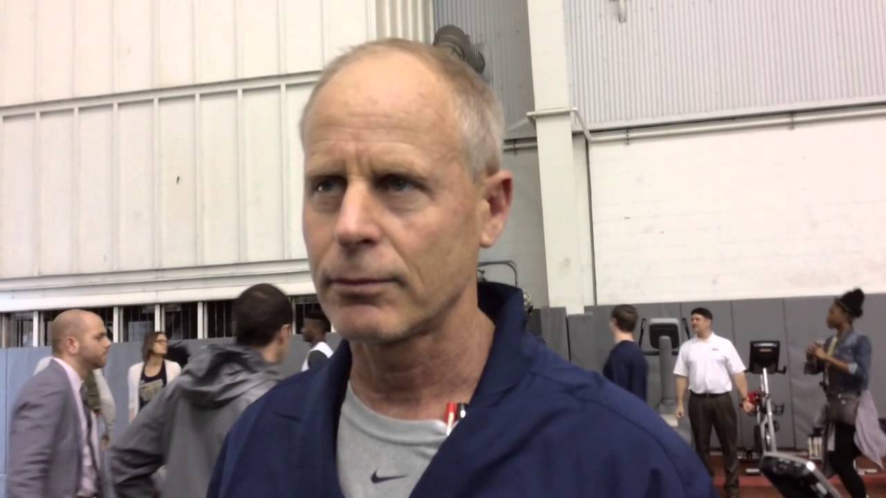 Tight Ends Coach Tim Salem Spring Practice #11 - YouTube