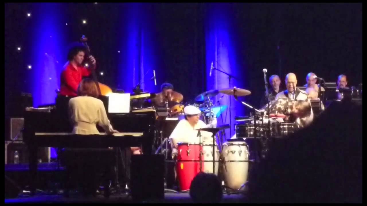 Rachel Flowers at the Ventura Music Festival Feb 12, 2011 - YouTube
