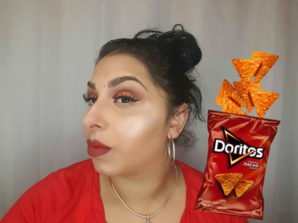 Doritos inspired makeup/Colaboracion - YouTube