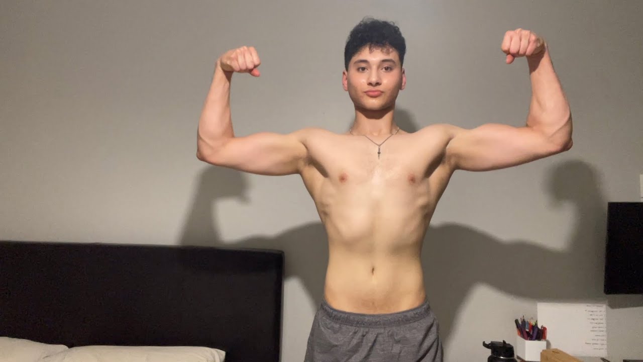 1 Year Lifting Progress [325/365] - YouTube