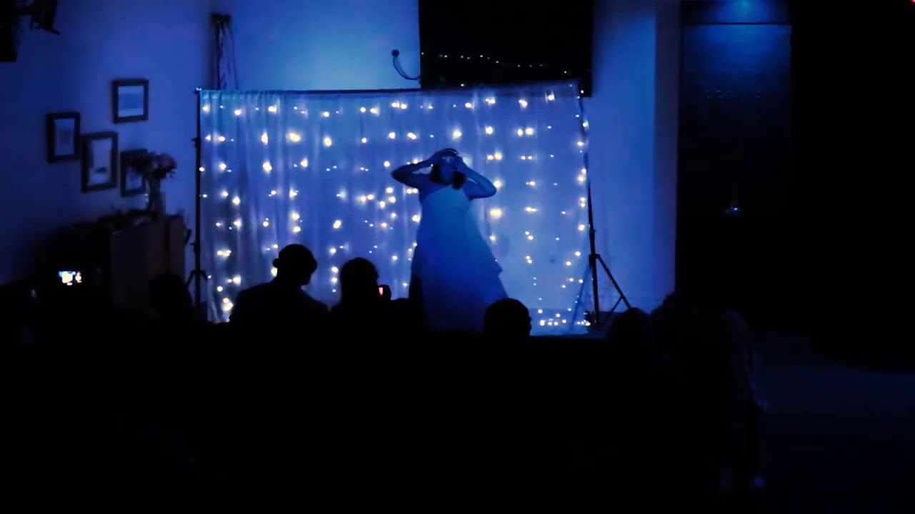 One Night with the King - Purim Dance - YouTube