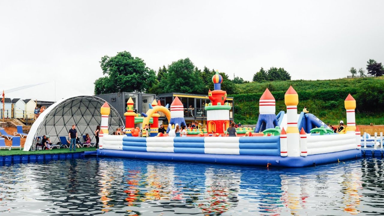 Bouncia Water Park Bouncy Castle -- Fun City 01 - YouTube